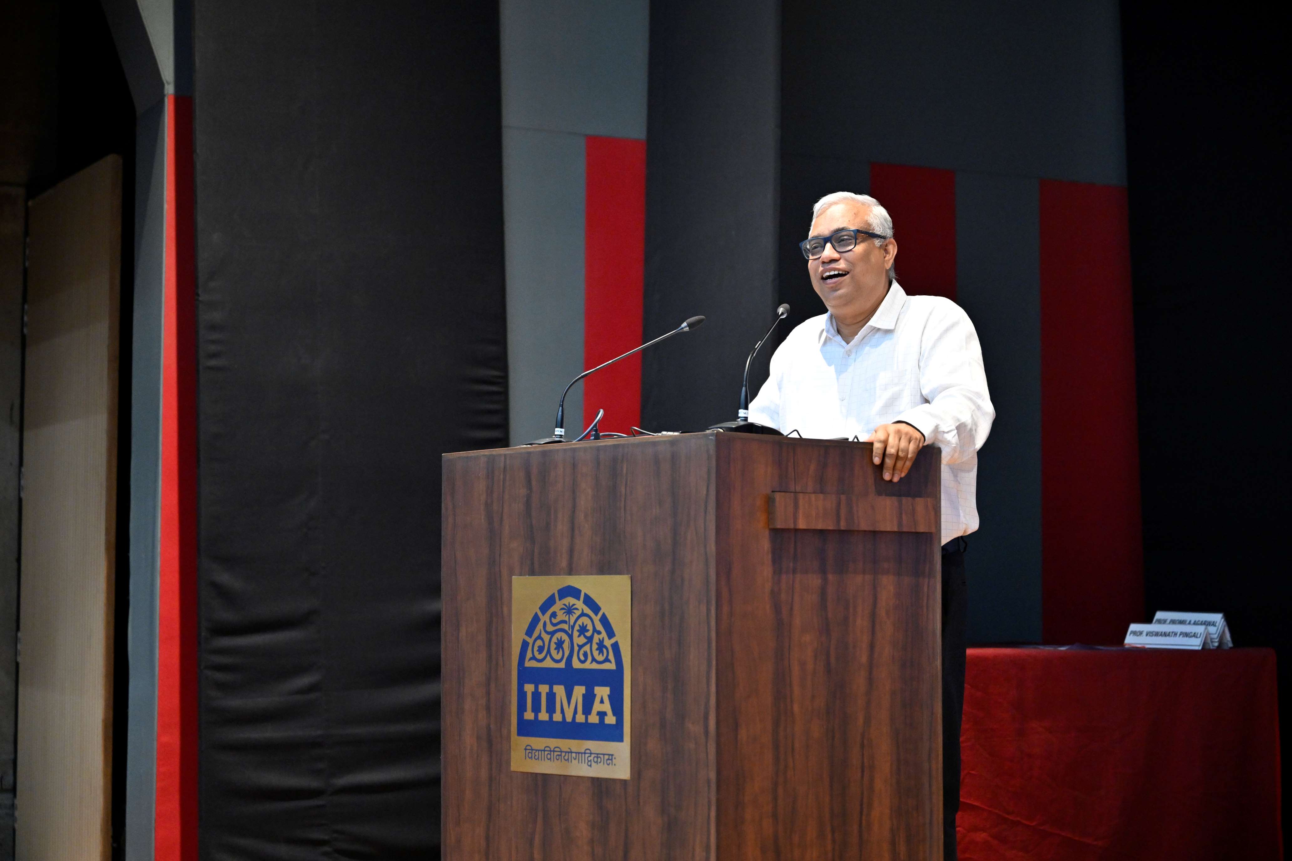 IIMA kicks off the 19th batch of PGPX (One Year MBA) with 158 high ...